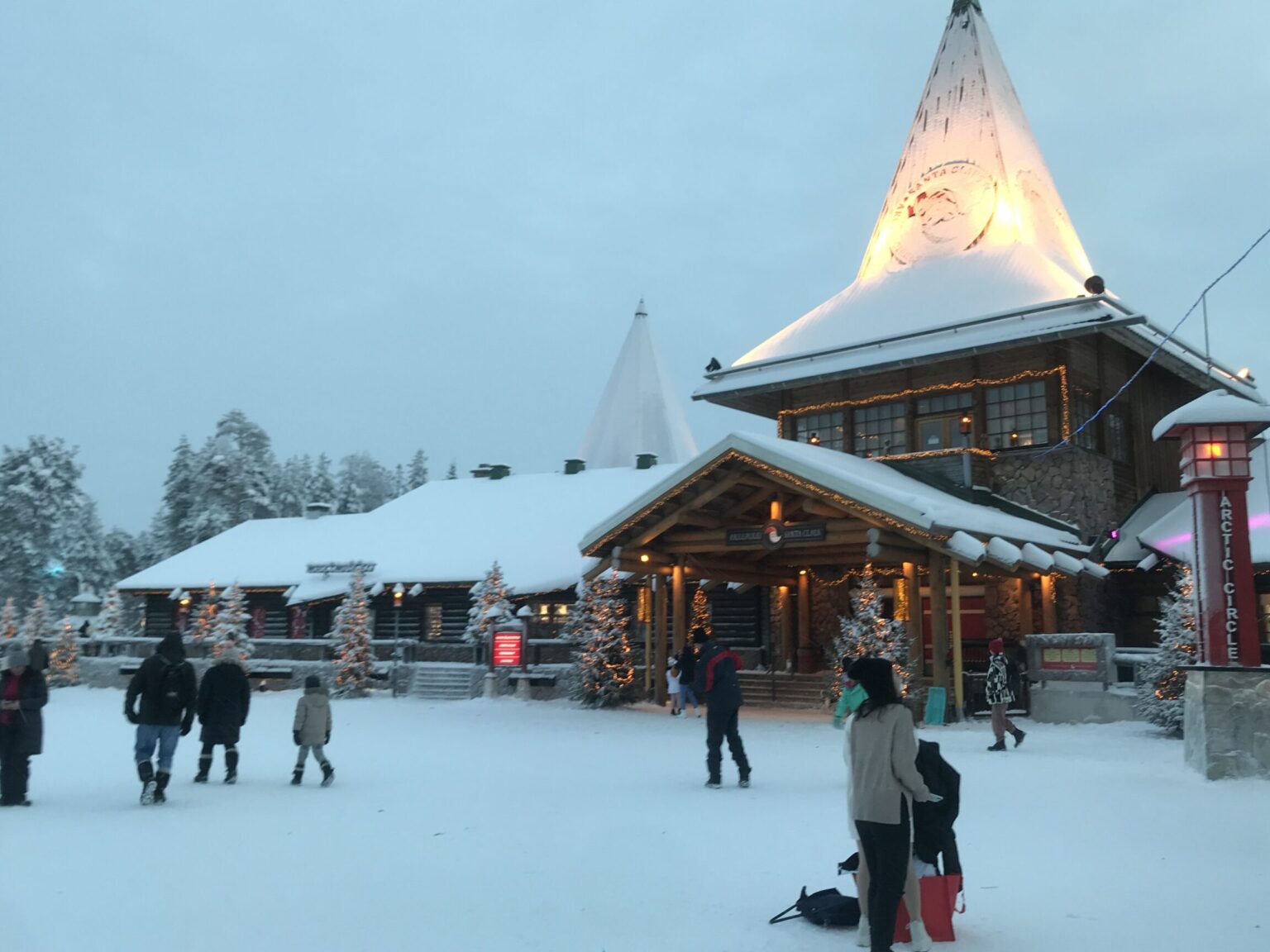 Revealed: The Truth About Where Santa Really Lives - Lapland or North ...